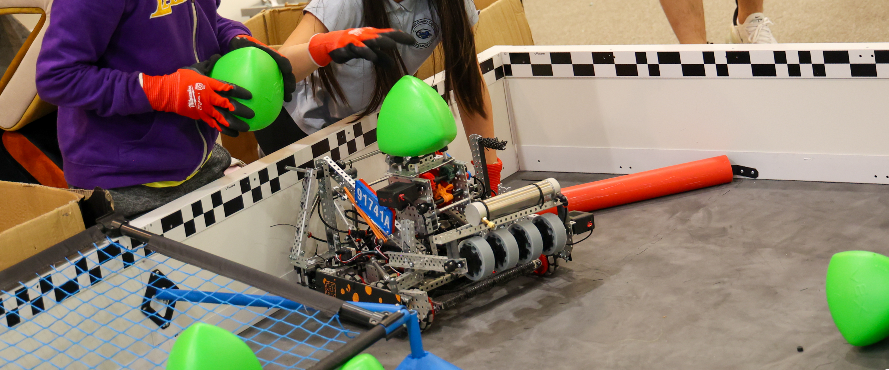 Advanced Robotic Engineering - VEX Competition Edition | Happy Kids Education